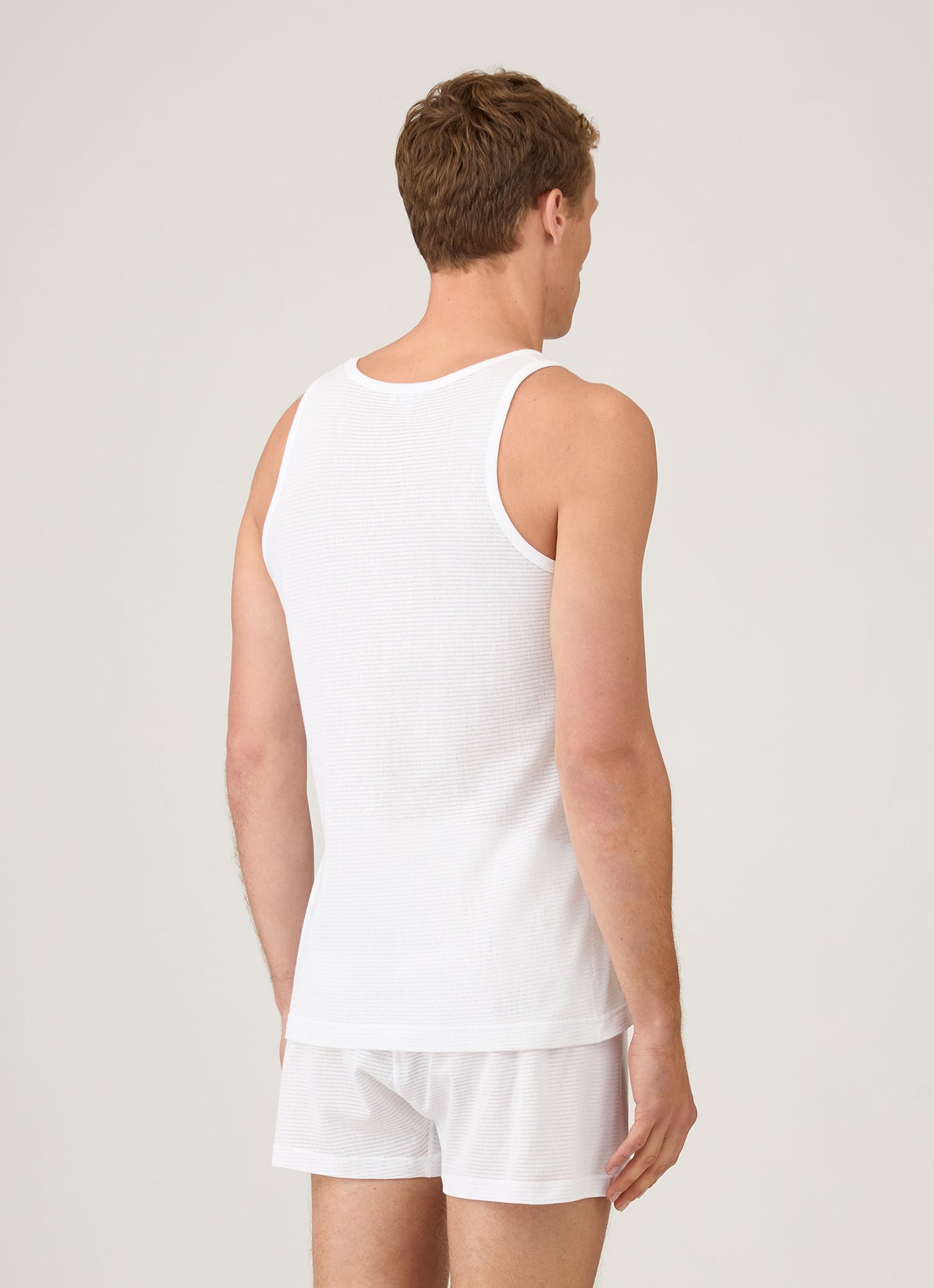 Men's Cellular Cotton Underwear Vest in White | Sunspel