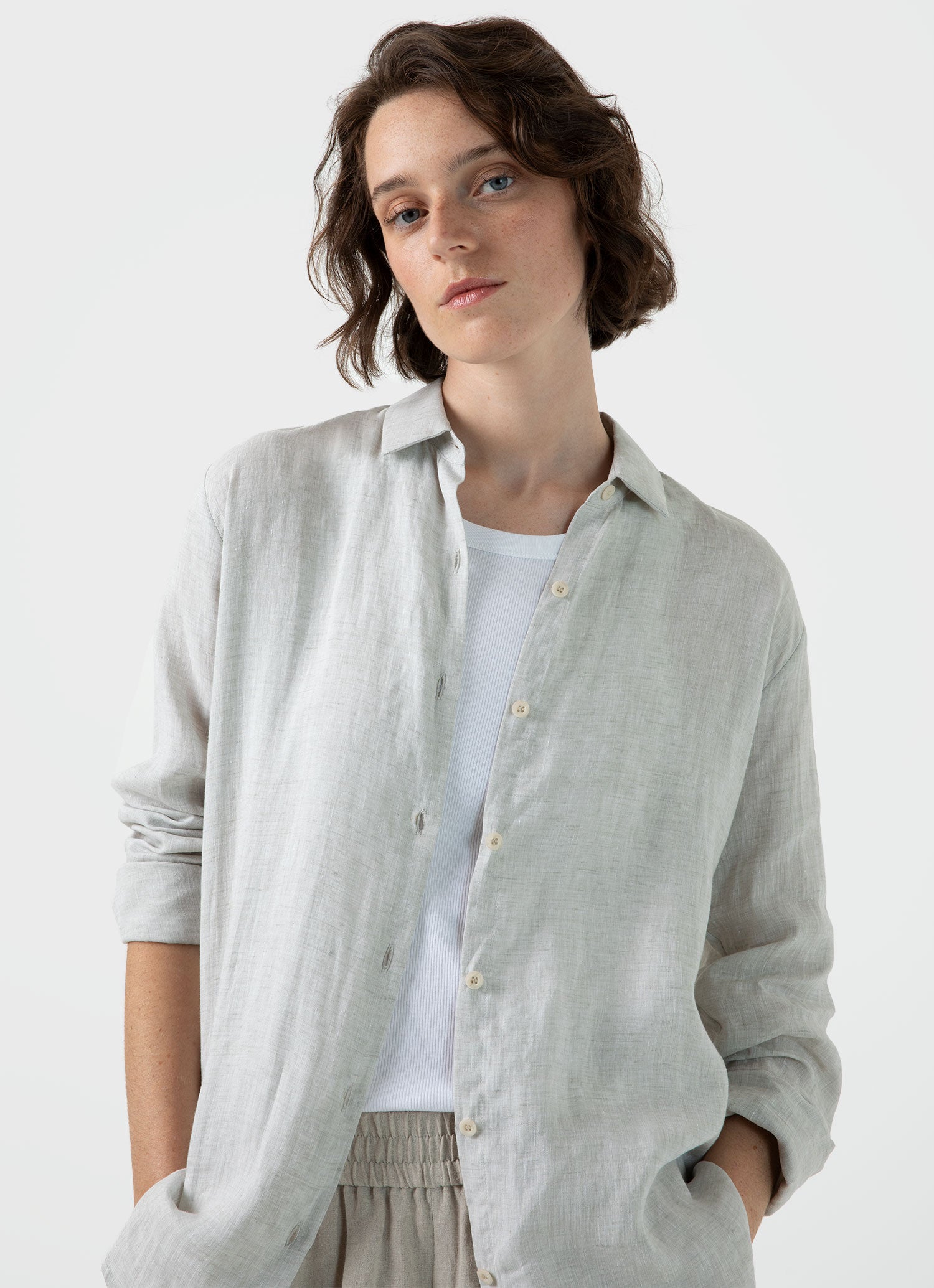 Women's Linen Shirt in Oatmeal Melange | Sunspel